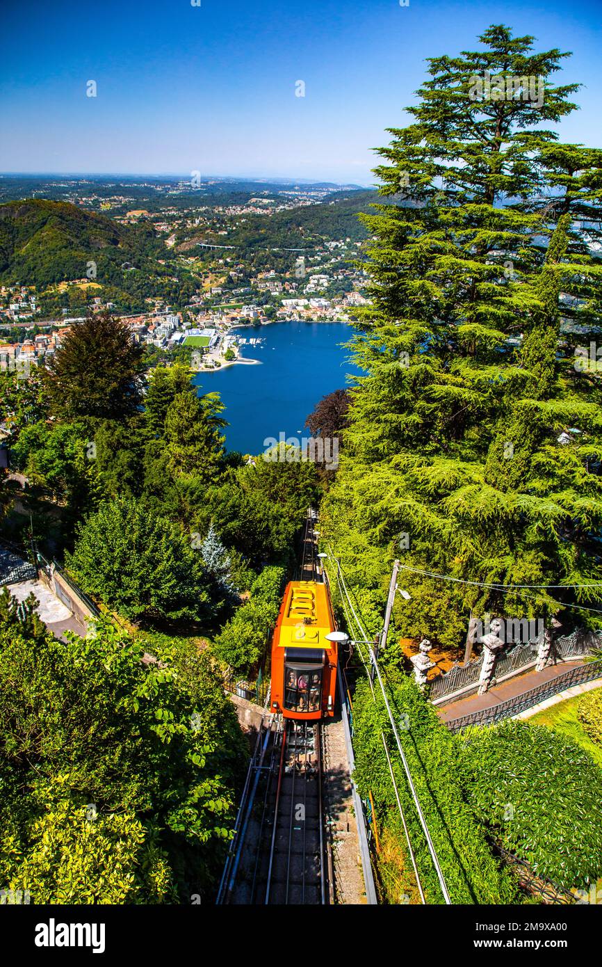 The como brunate cable car hi-res stock photography and images - Alamy