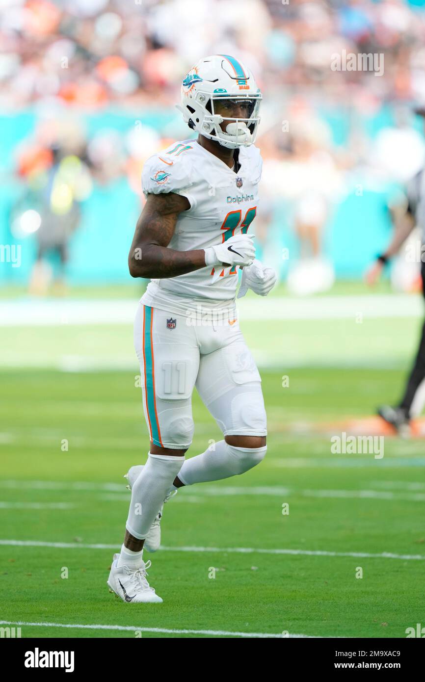 Miami Dolphins wide receiver Cedrick Wilson Jr. (11) runs on the field ...
