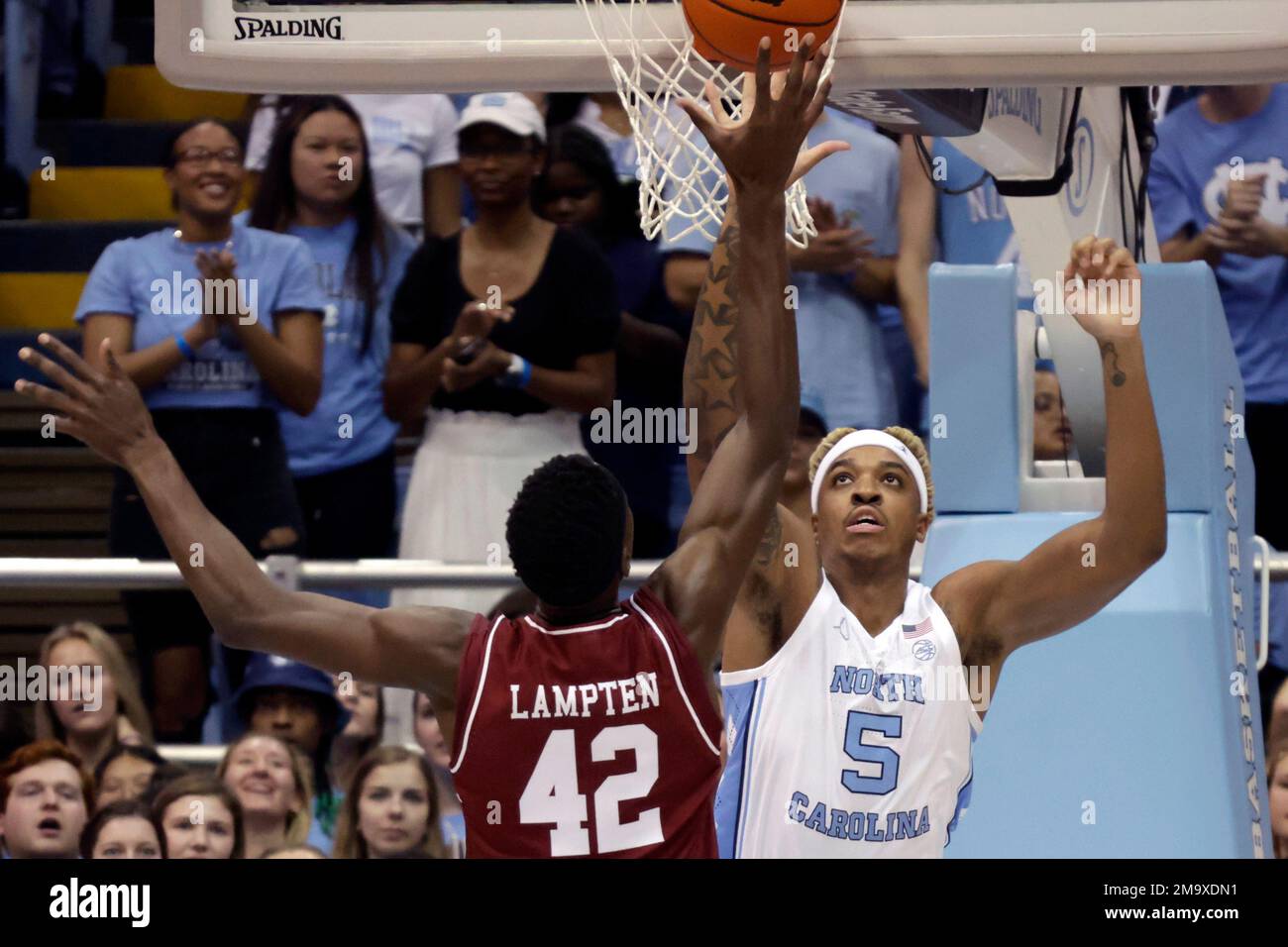 North Carolina forward Armando Bacot (5) attempts to block a shot by ...