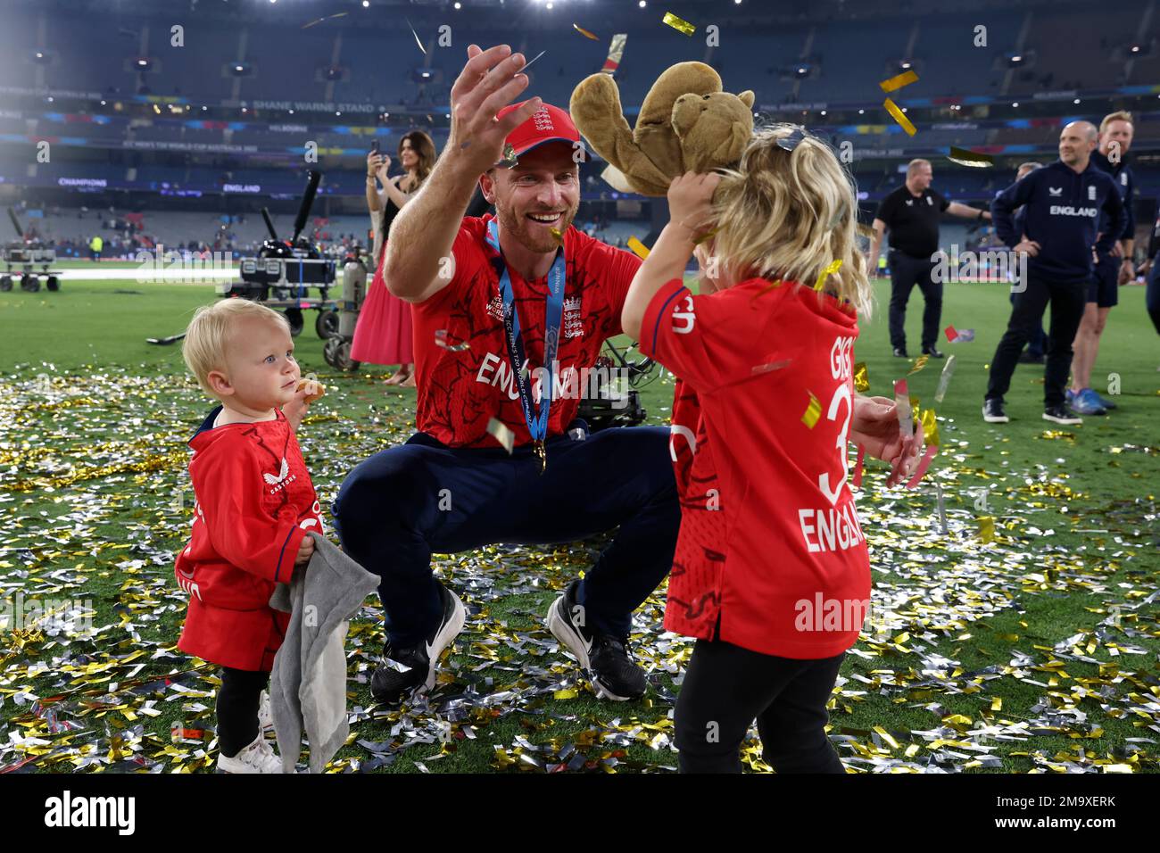 England's Jos Buttler celebrates with his children after England ...