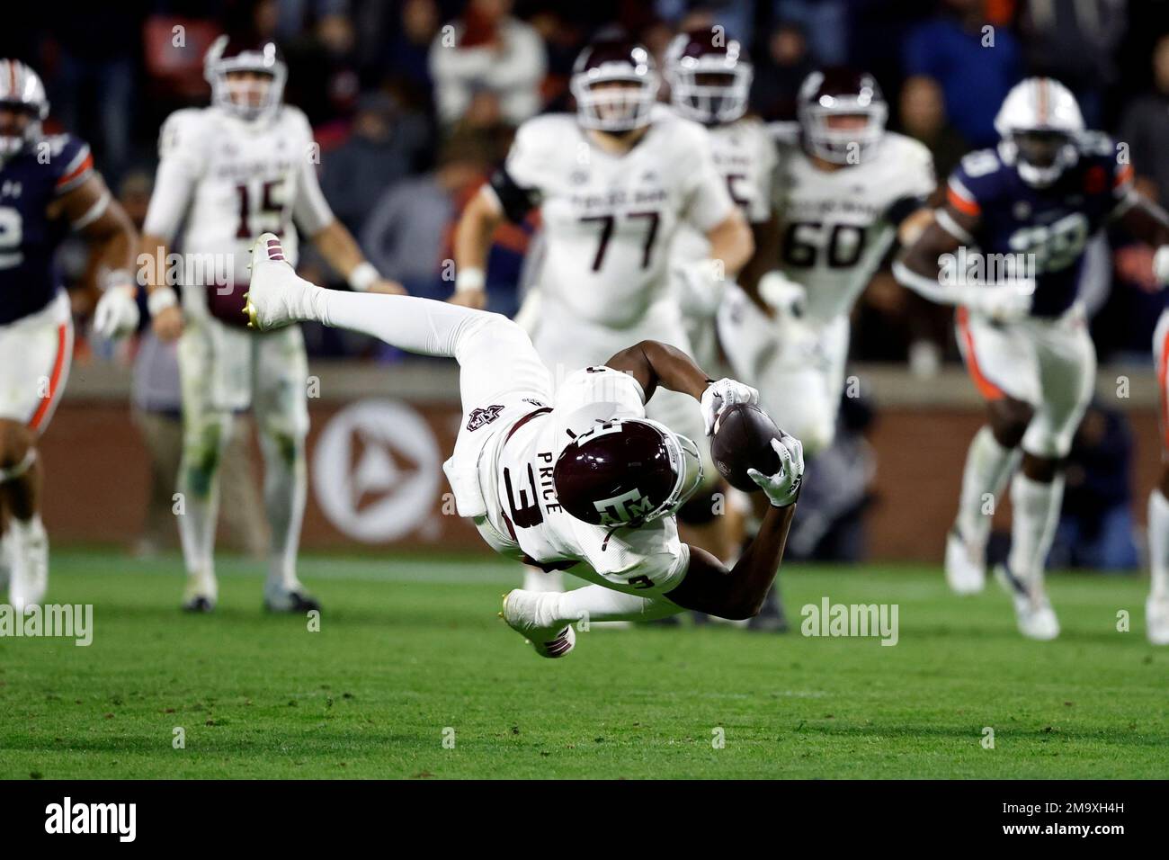Texas A&M wide receiver Devin Price (3) catches a pass for a first down ...