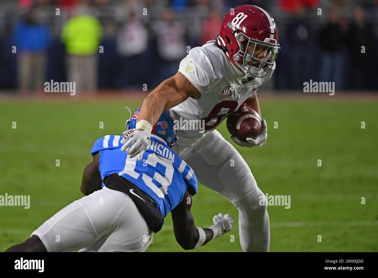 Alabama tight end Cameron Latu avoids Mississippi safety Ladarius ...