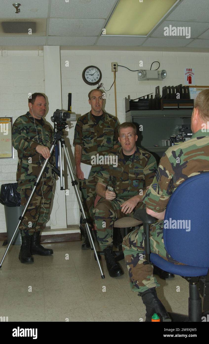 155th arw hi-res stock photography and images - Alamy