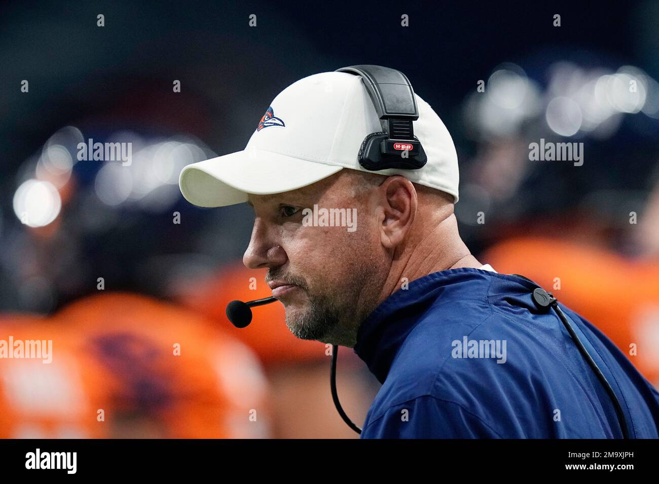 UTSA head coach Jeff Traylor during the second half of an NCAA college ...
