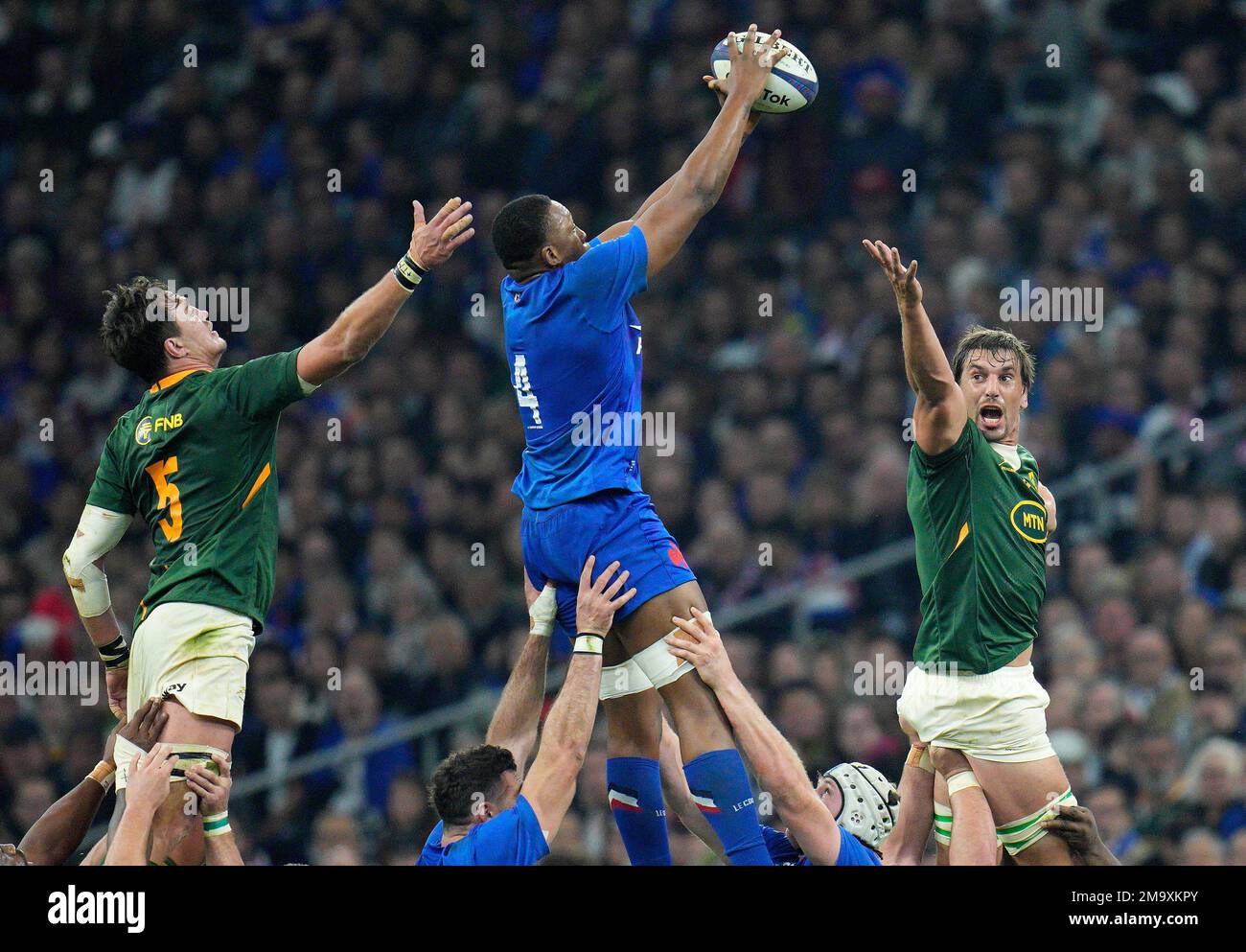 France's Cameron Woki wins a lineout during the rugby union ...