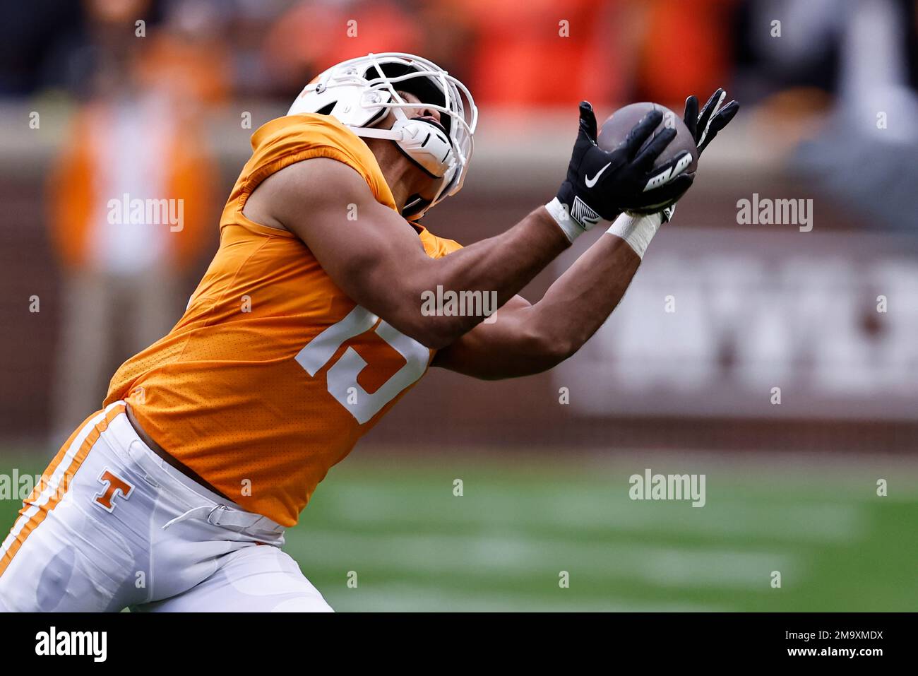 Tennessee wide receiver Bru McCoy (15) catches a pass during the first ...