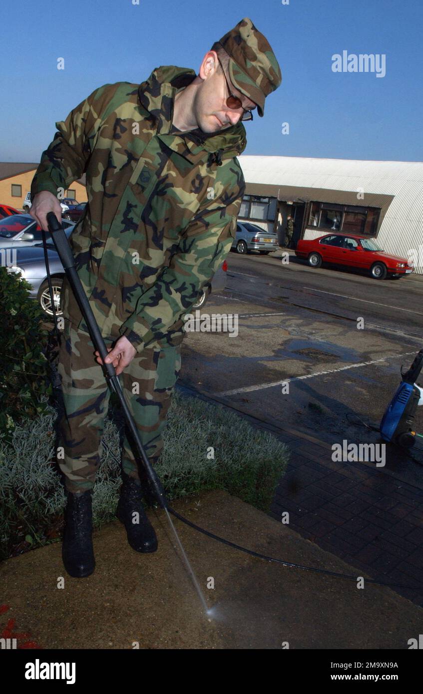040301-F-0703J-003. Base: RAF Lakenheath State: East Anglia Country ...