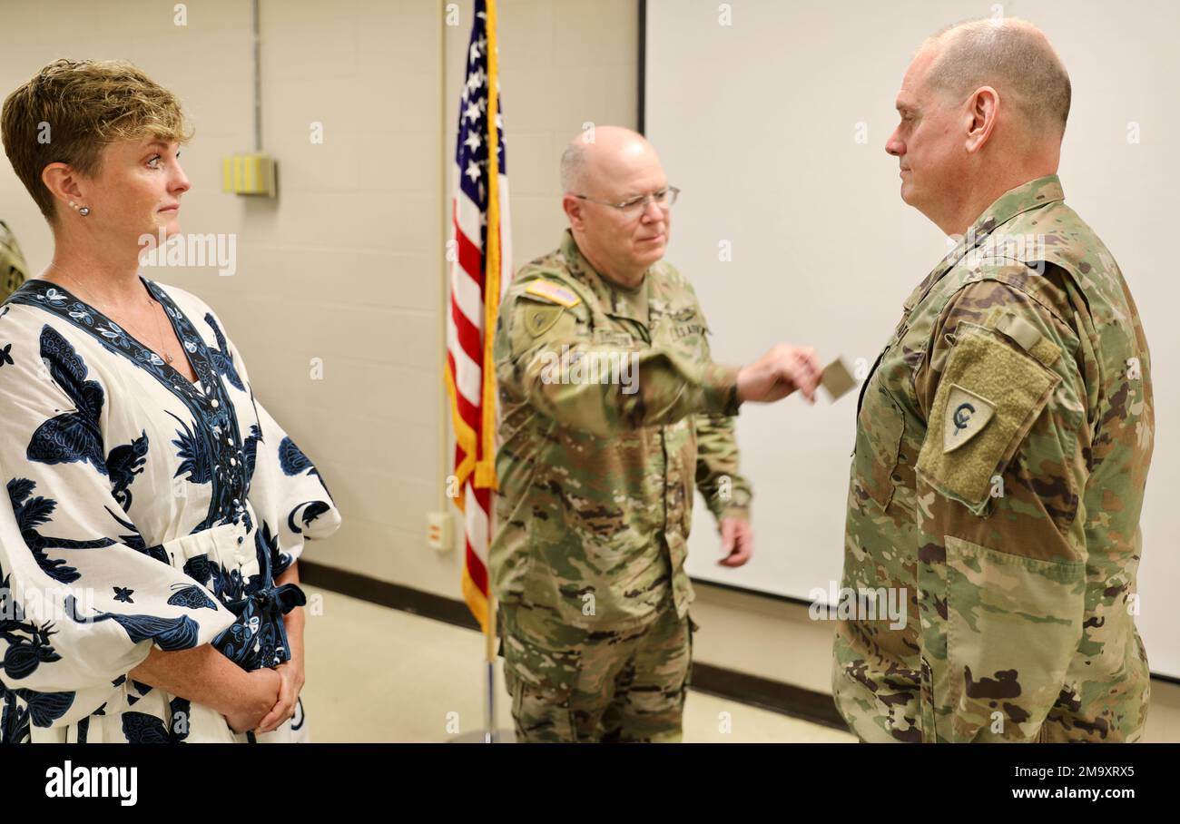 Indiana National Guard Col. Michael Fish, Valparaiso, 38th Infantry ...
