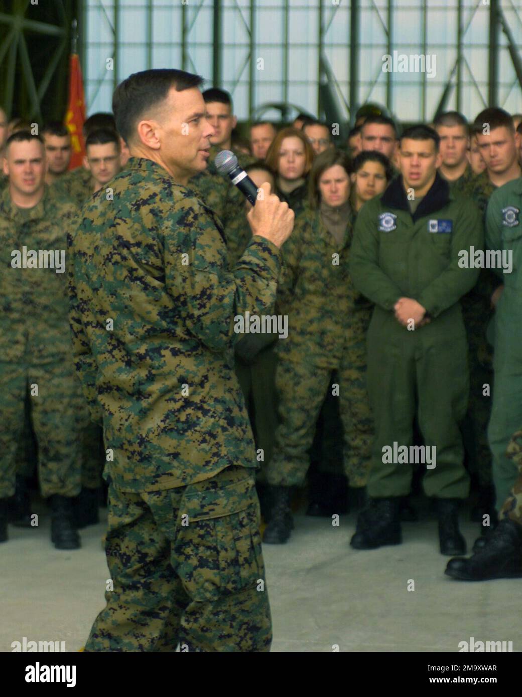 01 official usmc photo released hi-res stock photography and images - Alamy