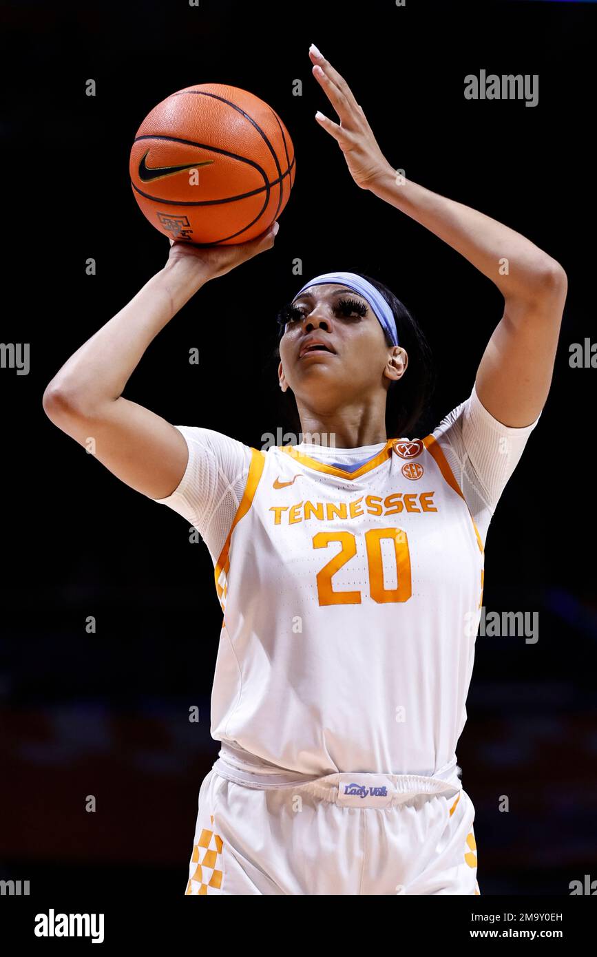 Tennessee center Tamari Key (20) shoots a free throw during an NCAA ...