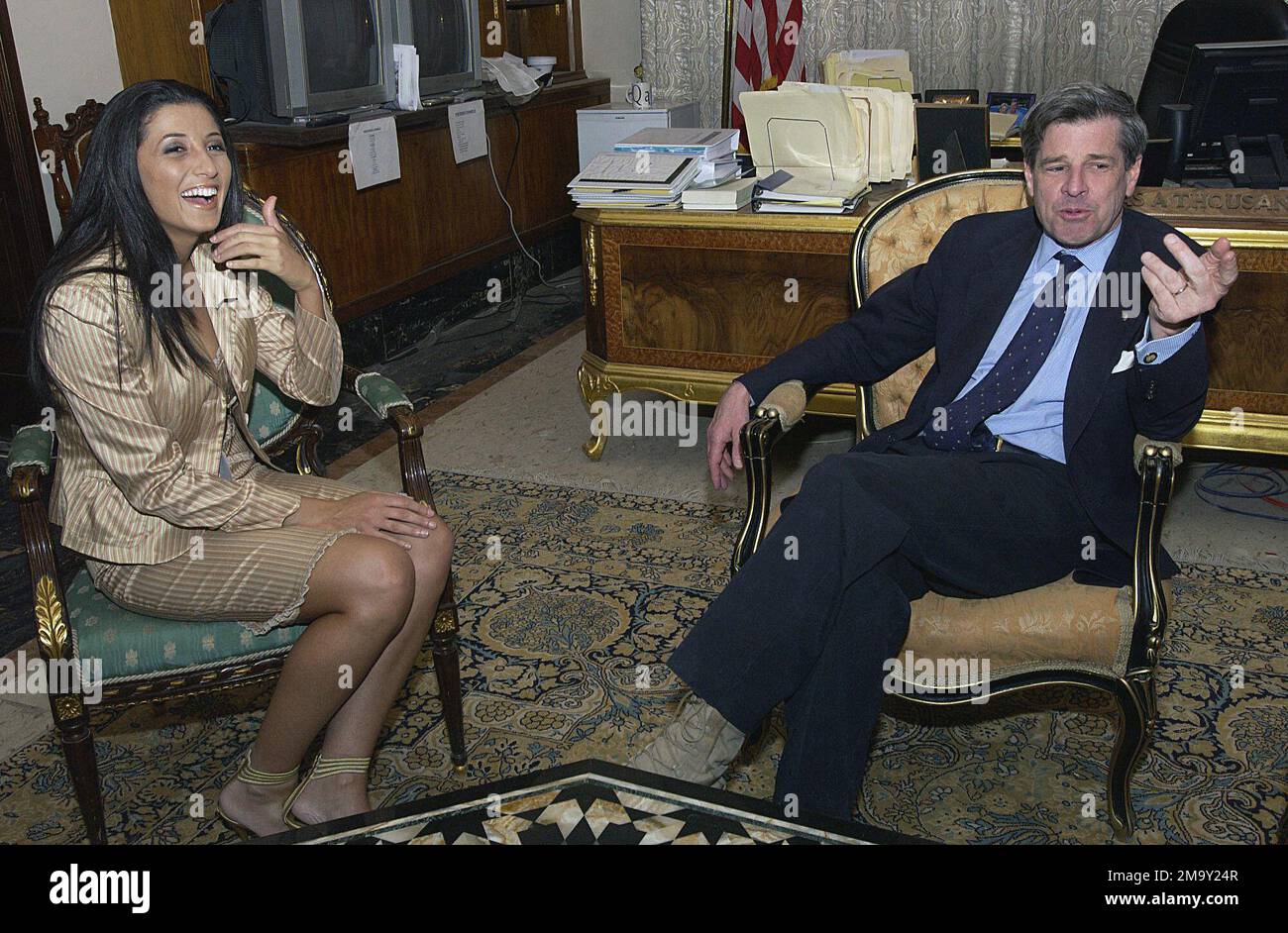 US Ambassador to Iraq, The Honorable Paul Bremer (right) meets with ...
