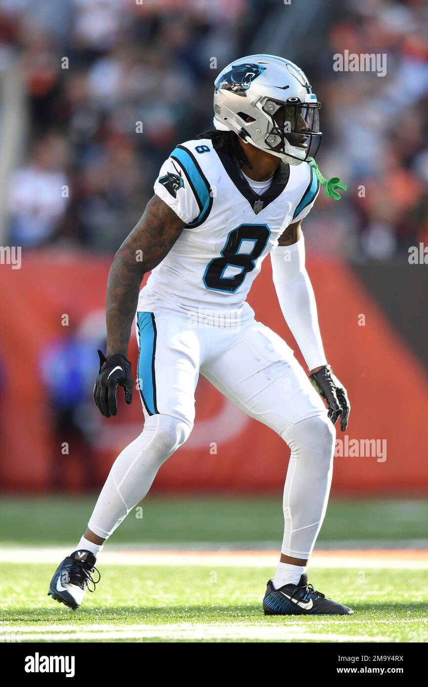 Carolina Panthers cornerback Jaycee Horn (8) lines up for the play ...