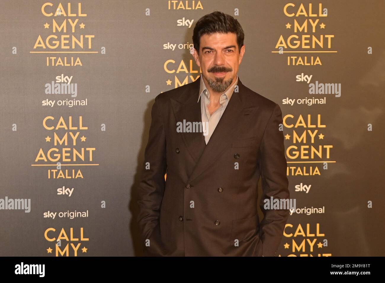 Rome, Italy. 18th Jan, 2023. Pierfrancesco Favino attends at the gold ...