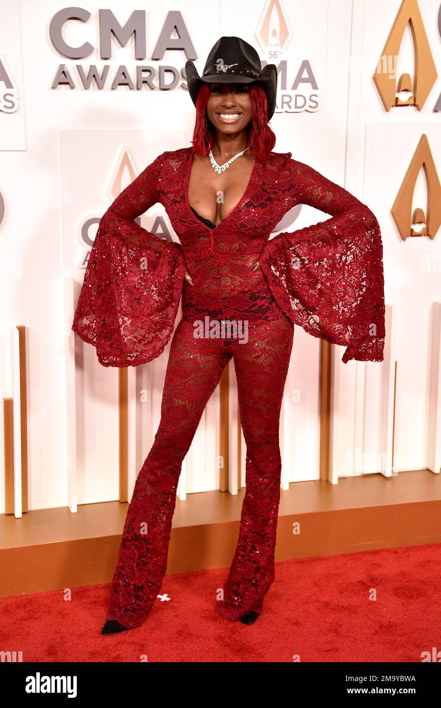 Reyna Roberts arrives at the 56th Annual CMA Awards on Wednesday, Nov ...