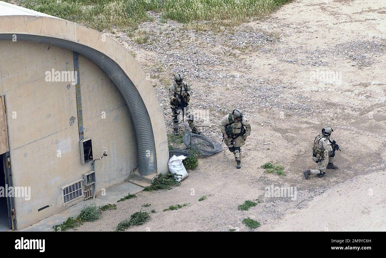 US Air Force (USAF) pararescuemen, 64th Expeditionary Rescue Squadron ...