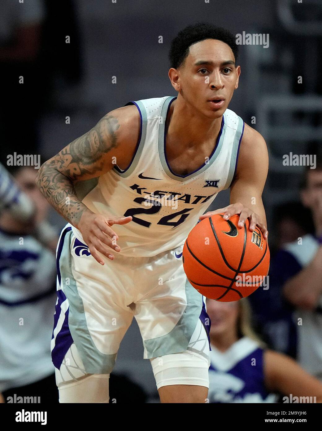 Kansas State guard Dorian Finister drives during the second half of an ...