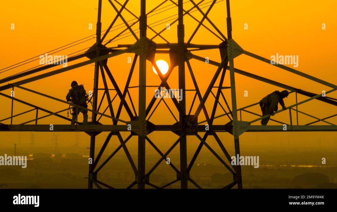 SUZHOU, CHINA - JANUARY 18, 2023 - Maintenance personnel conduct a ...
