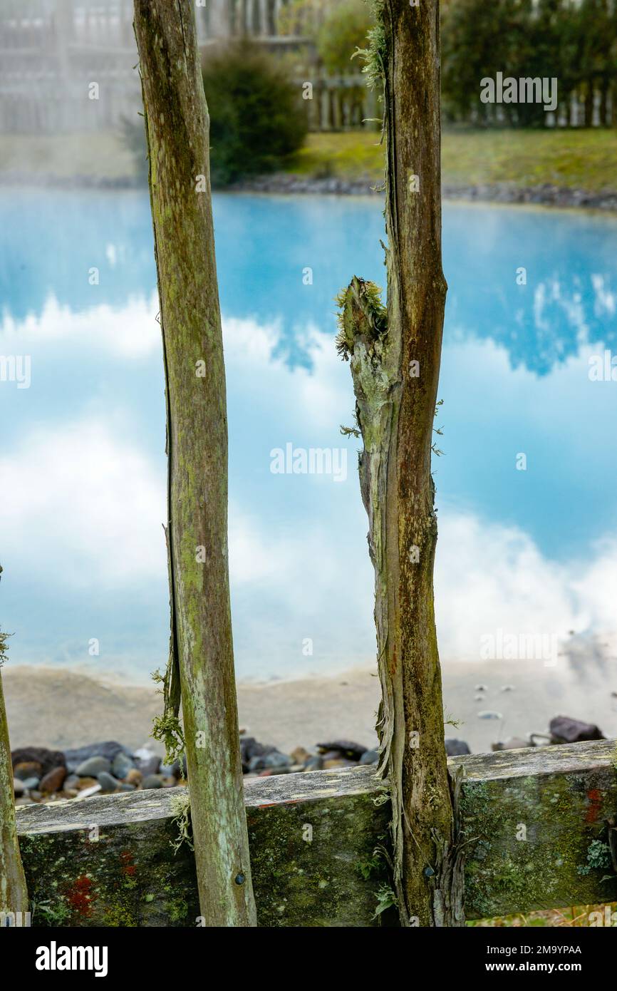 Steaming thermal turquoise hot pool in Volcanic Plateau, North Island ...