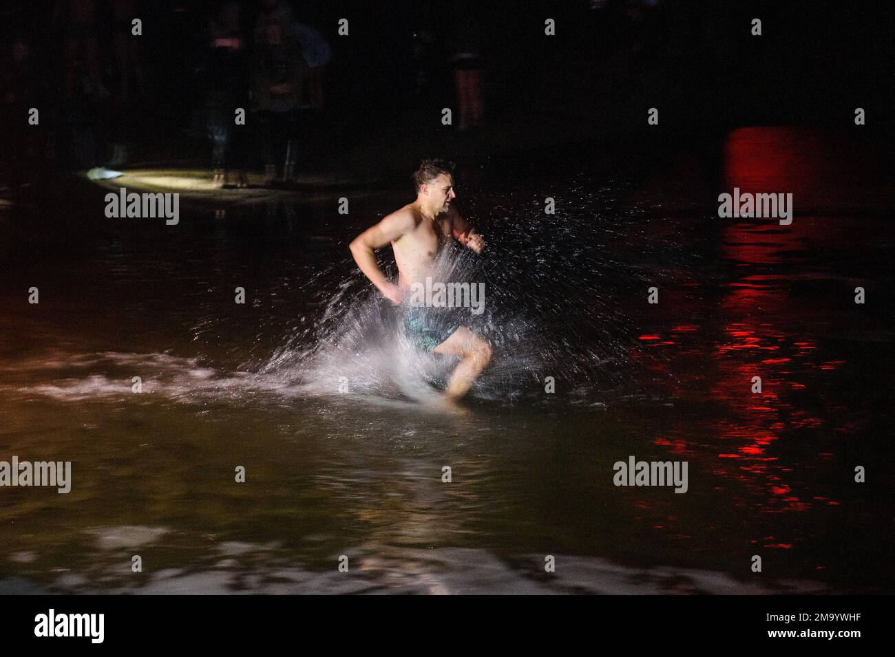 Midnight bathing hi-res stock photography and images - Alamy