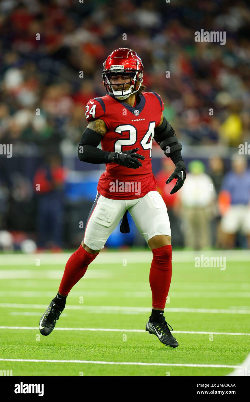Houston Texans defensive back Derek Stingley Jr. (24) looks to defend ...