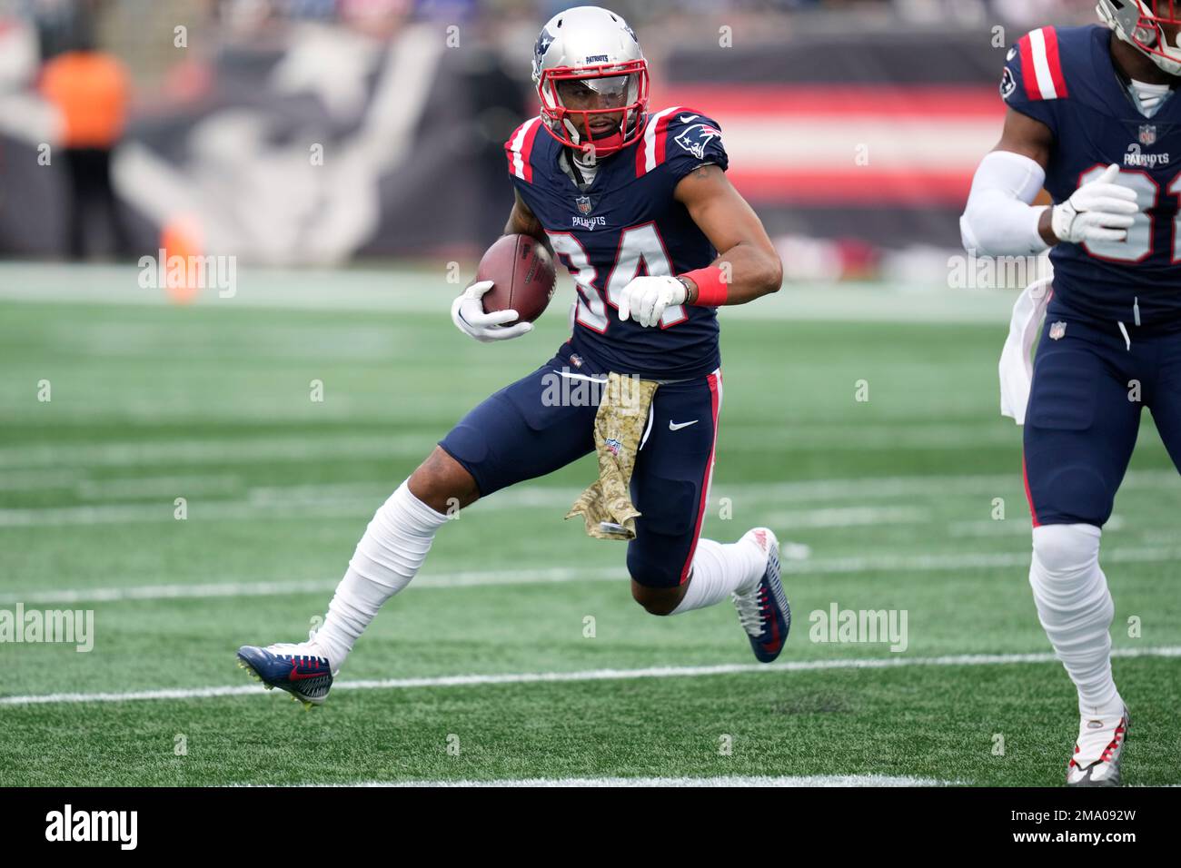 New England Patriots wide receiver Kendrick Bourne (84) during an NFL ...