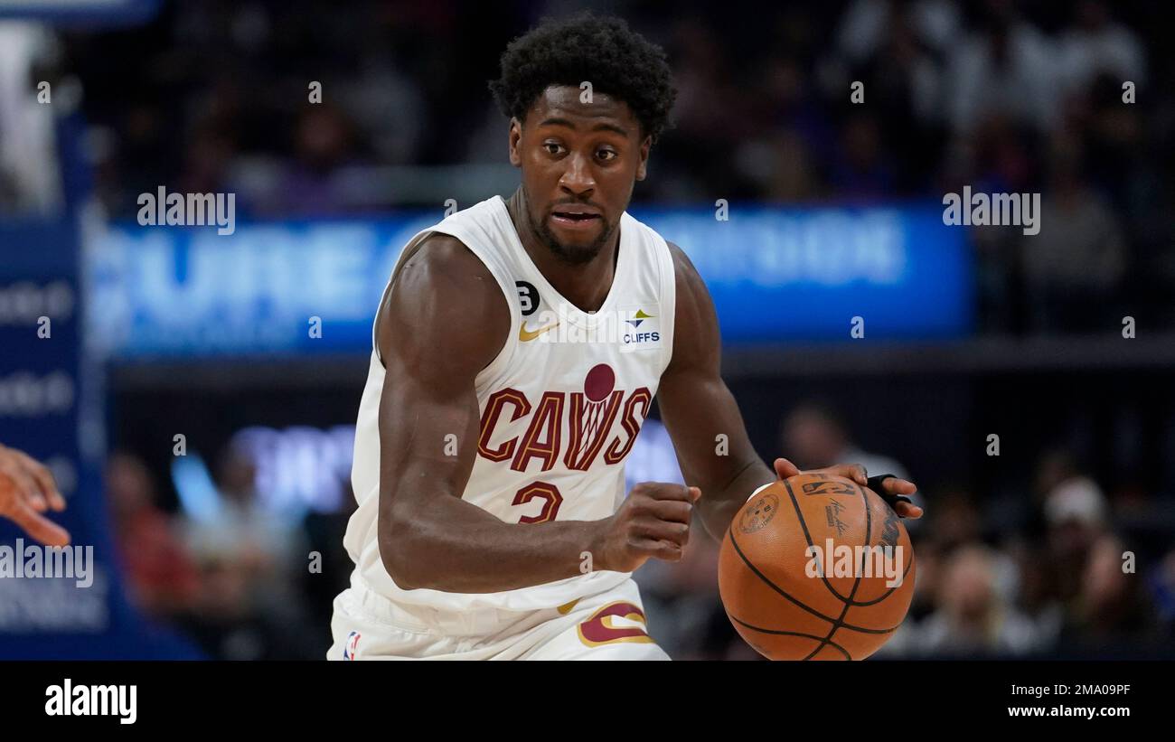 Cleveland Cavaliers guard Caris LeVert (3) plays against the Detroit ...