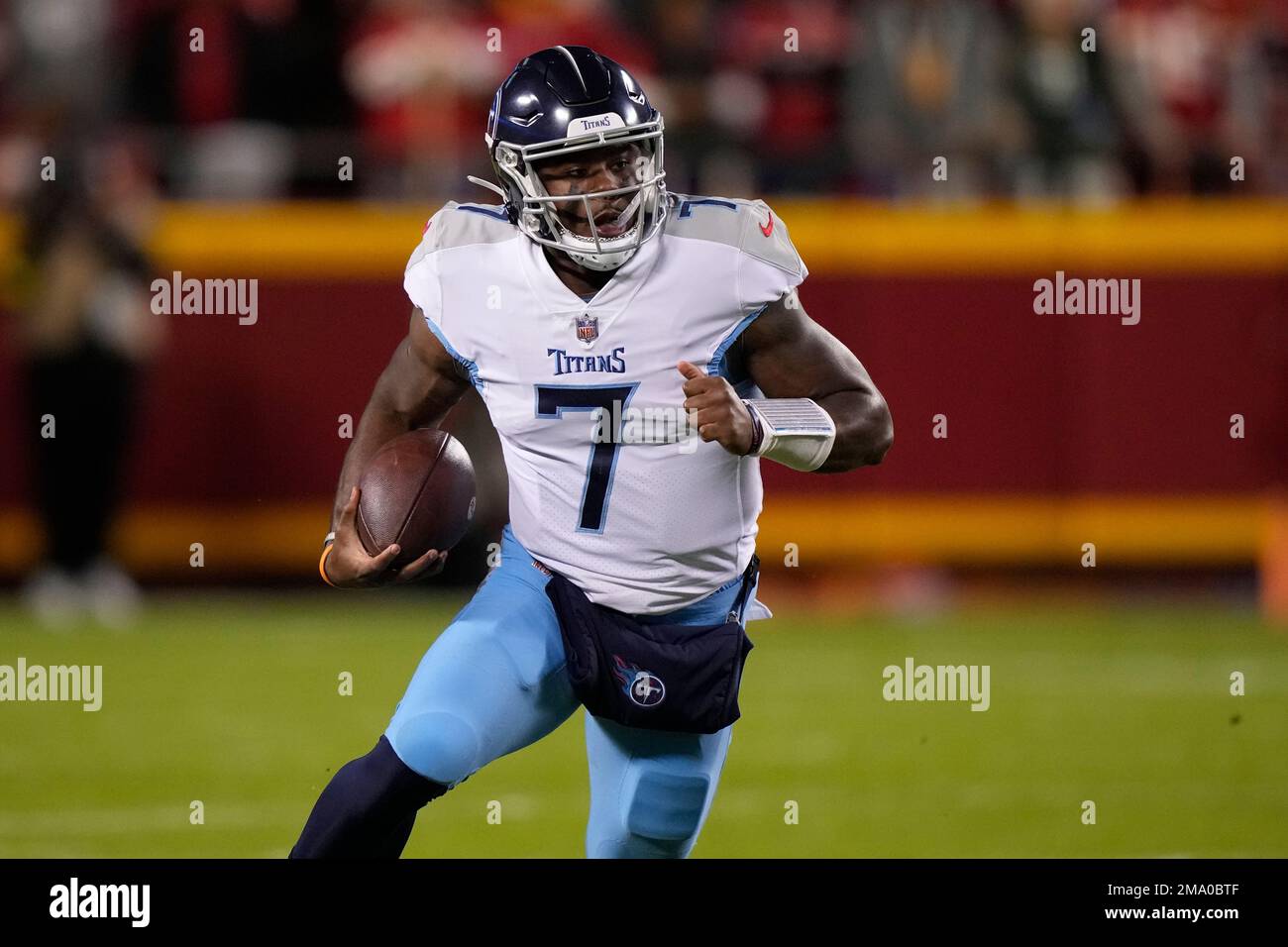 Tennessee Titans quarterback Malik Willis scrambles during the first ...
