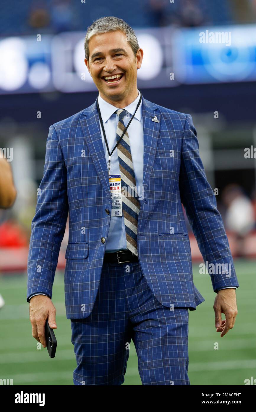 NFL Network reporter Mike Giardi smiles after an NFL football game ...