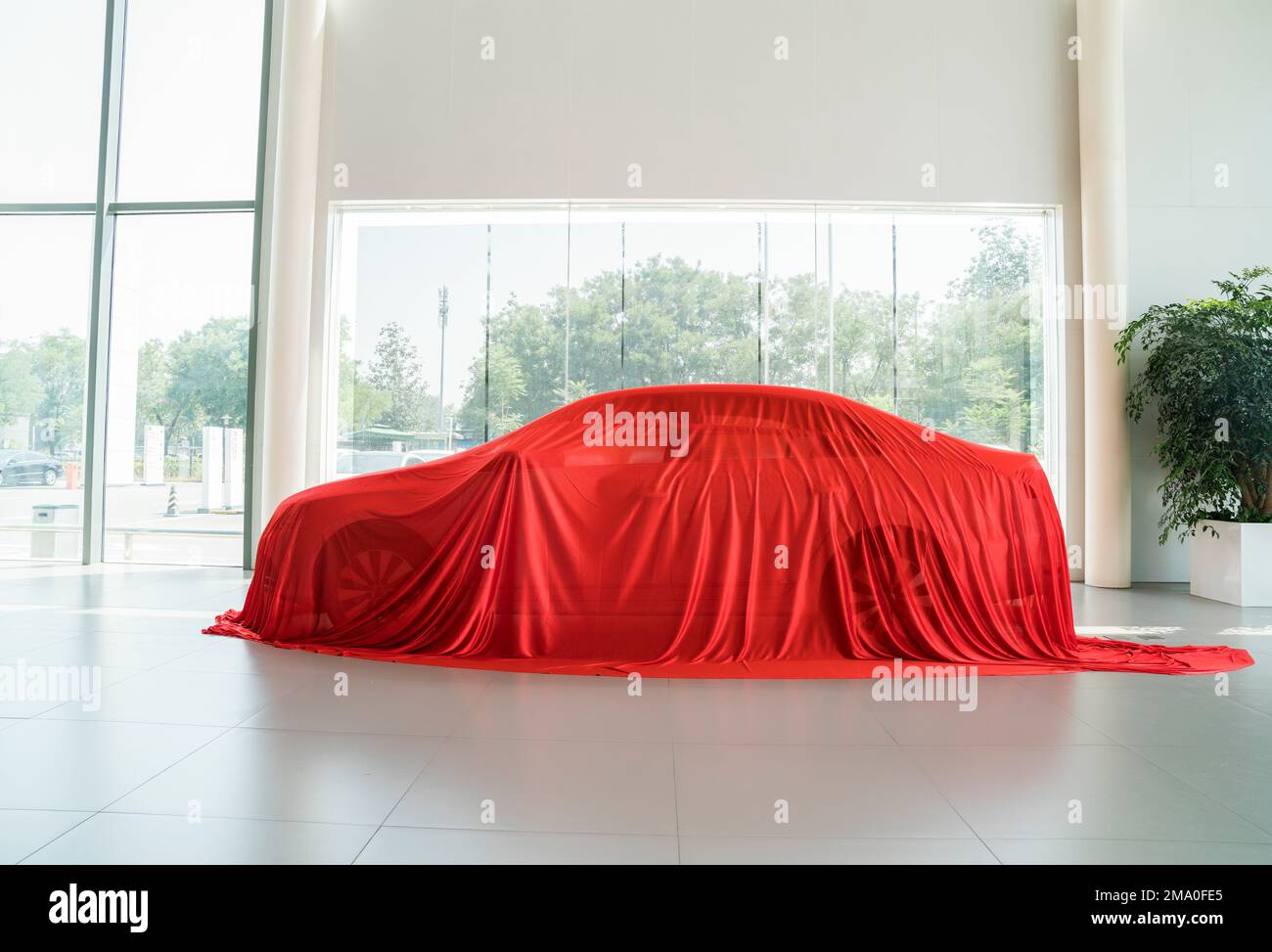 4 s shop car show Stock Photo - Alamy