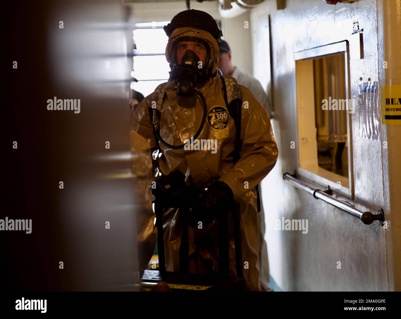 New York Army National Guard 2nd WMD-CST team conducts training at USS ...