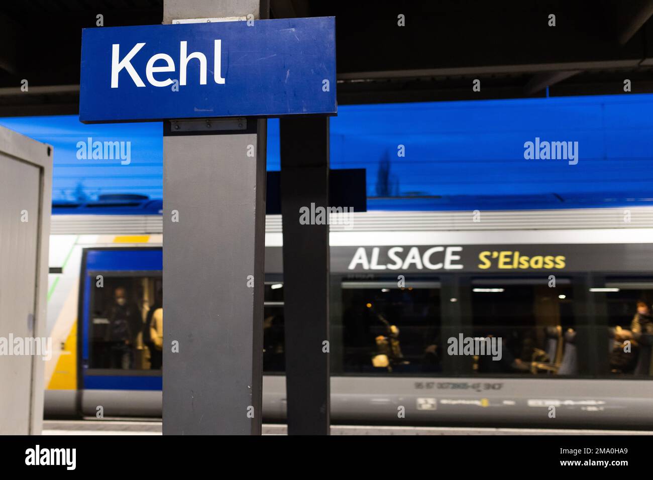 Kehl, Germany. 18th Jan, 2023. A train with destination Strasbourg ...