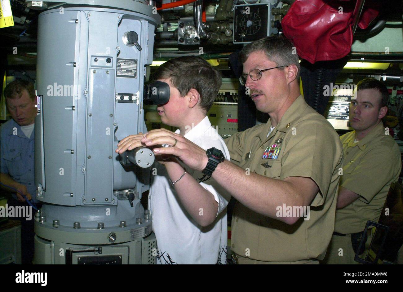 Uss albuquerque ssn 706 hi-res stock photography and images - Alamy