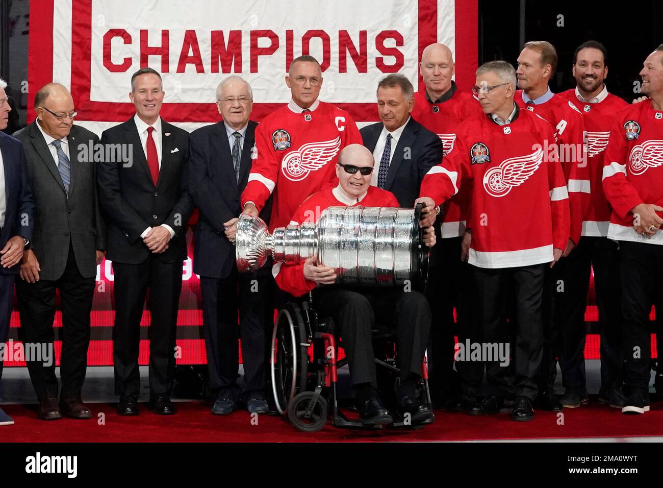 Former Detroit Red Wings player Vladimir Konstantinov holds the Stanley ...