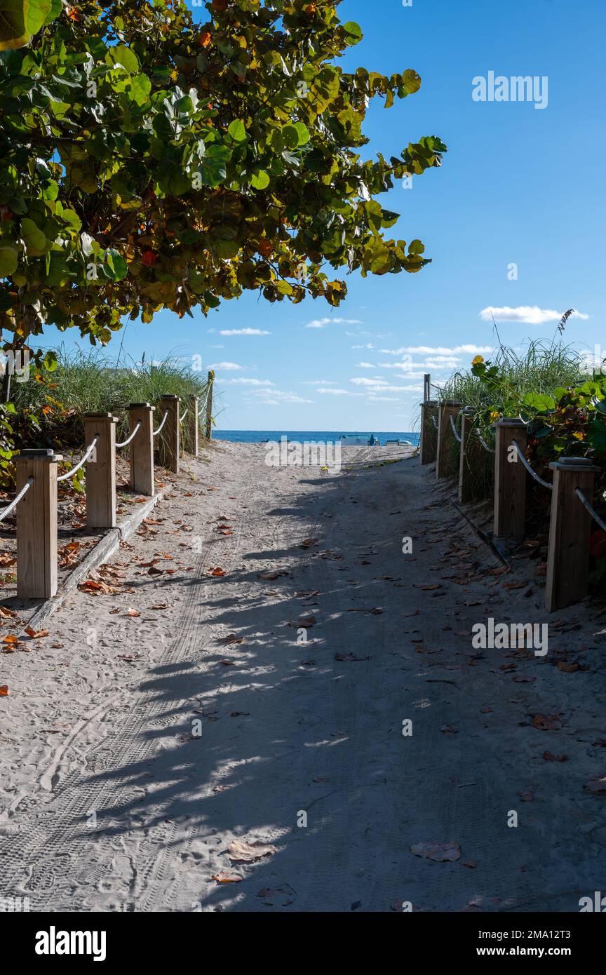 Beach access path on South Beach in Miami Beach, Florida on clear ...
