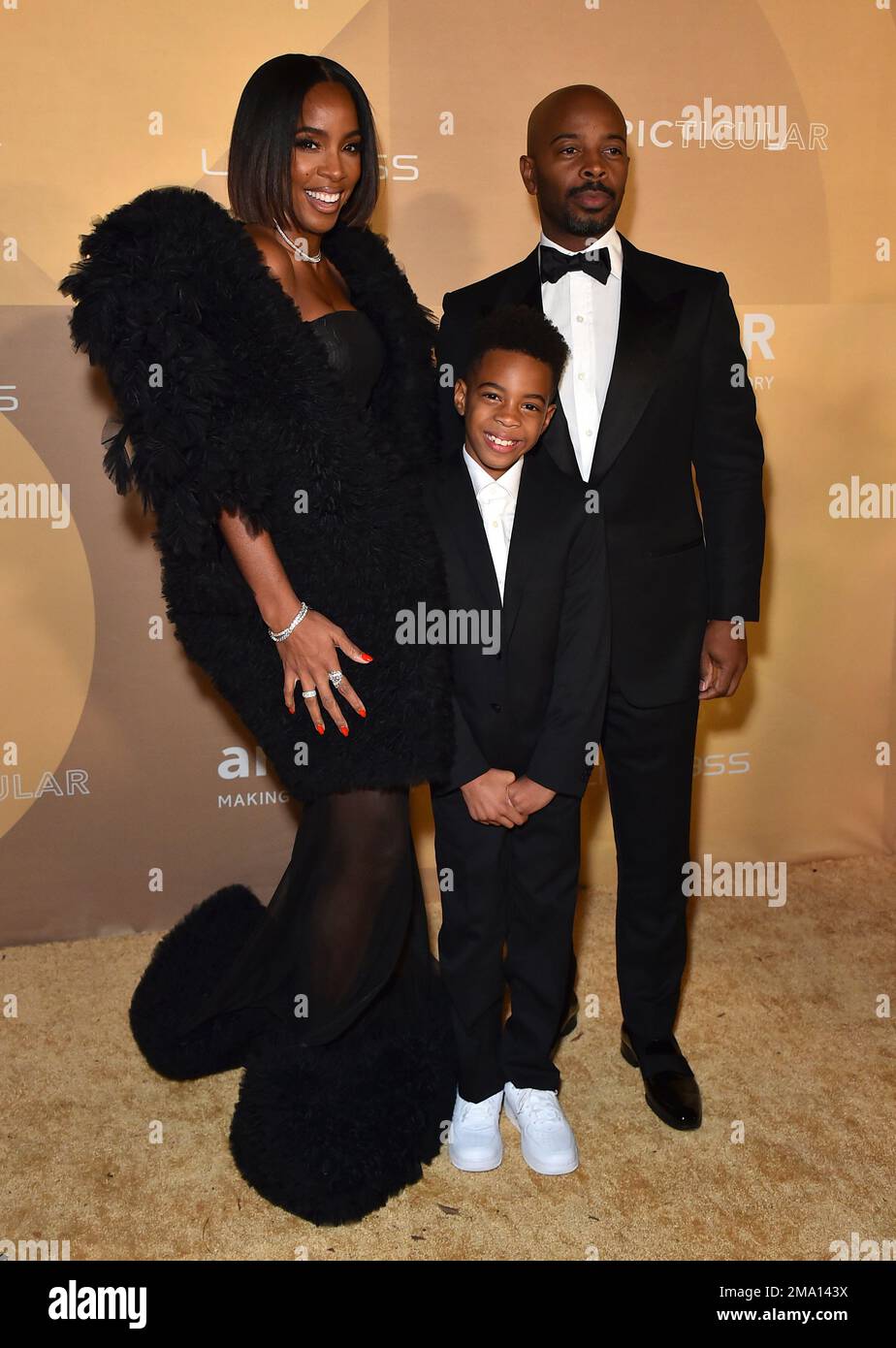 Kelly Rowland, Titan Witherspoon and Tim Witherspoon arrive at the ...