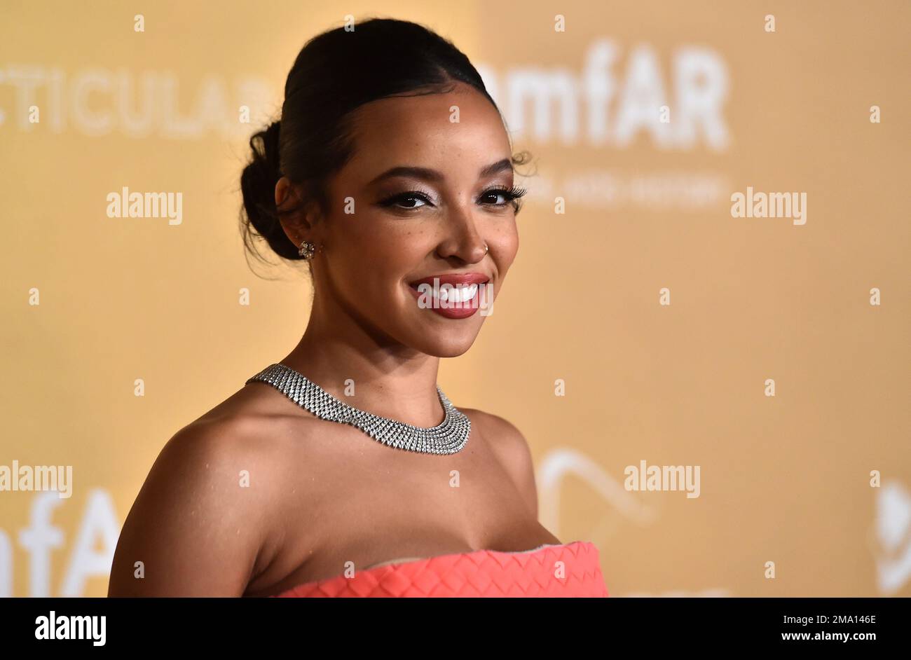 Tinashe arrives at the amfAR Gala Los Angeles at The Pacific Design ...