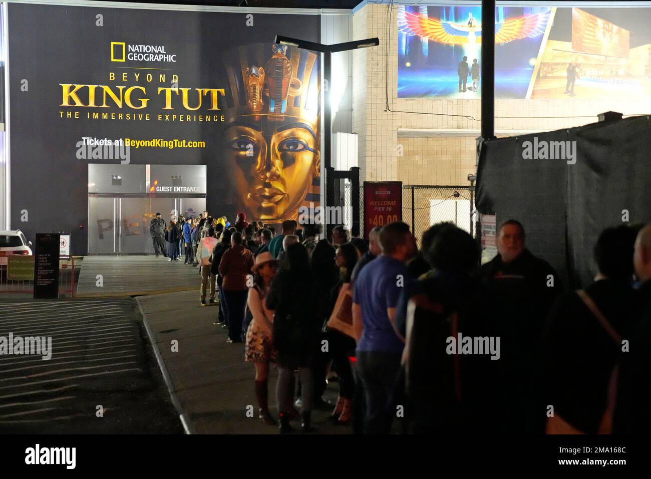 IMAGE DISTRIBUTED FOR BEYOND KING TUT - Guests line up for a special ...