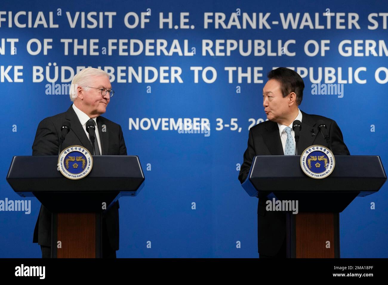German President Frank-Walter Steinmeier, left, talks with South Korean ...