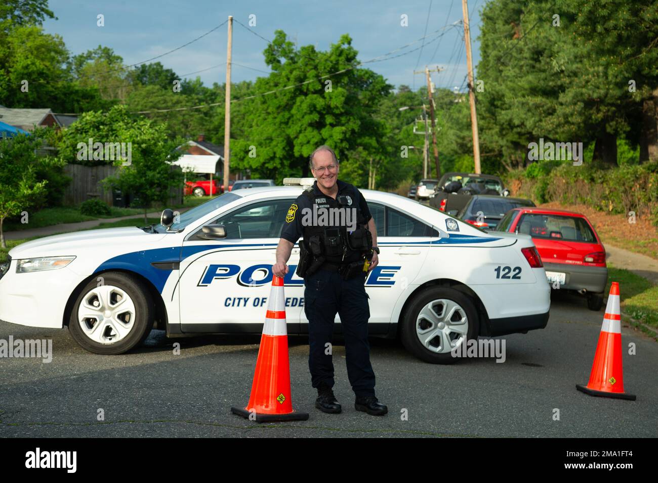 Police officer Bertsch of the Fredericksburg City Police Department ...