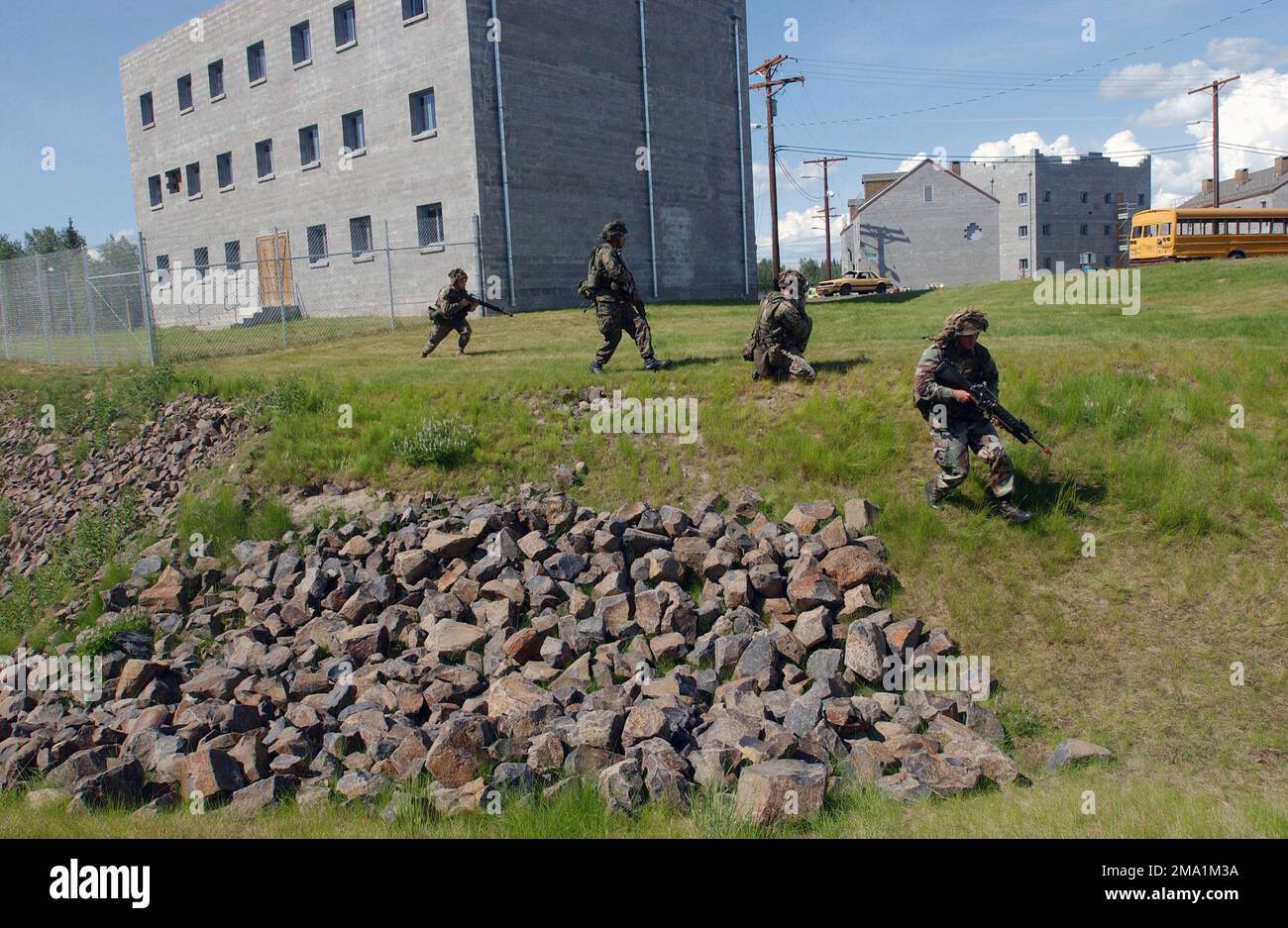 040614-F-3488S-012. [Complete] Scene Caption: US Marine Corps (USMC ...