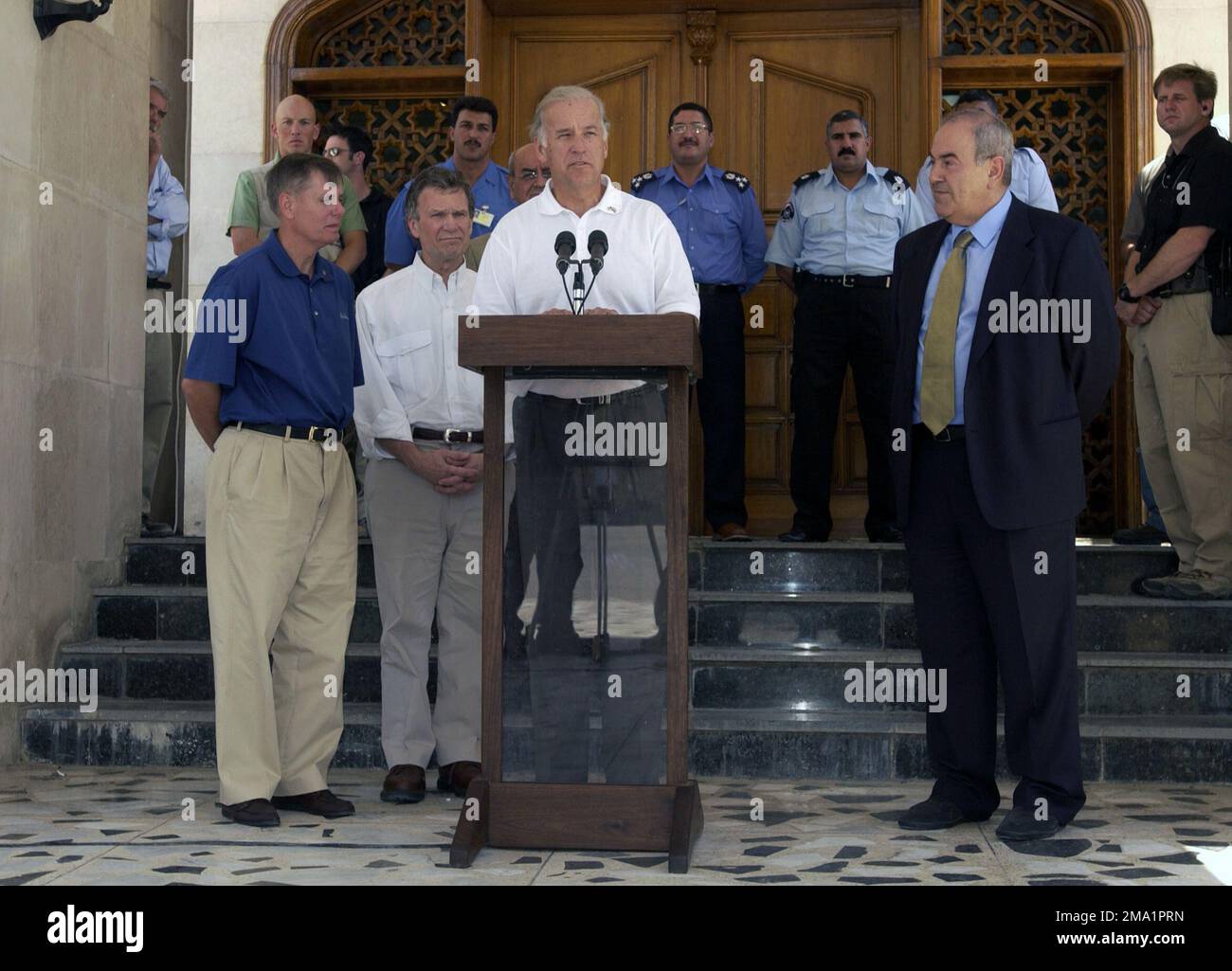 Green zone baghdad hi-res stock photography and images - Alamy