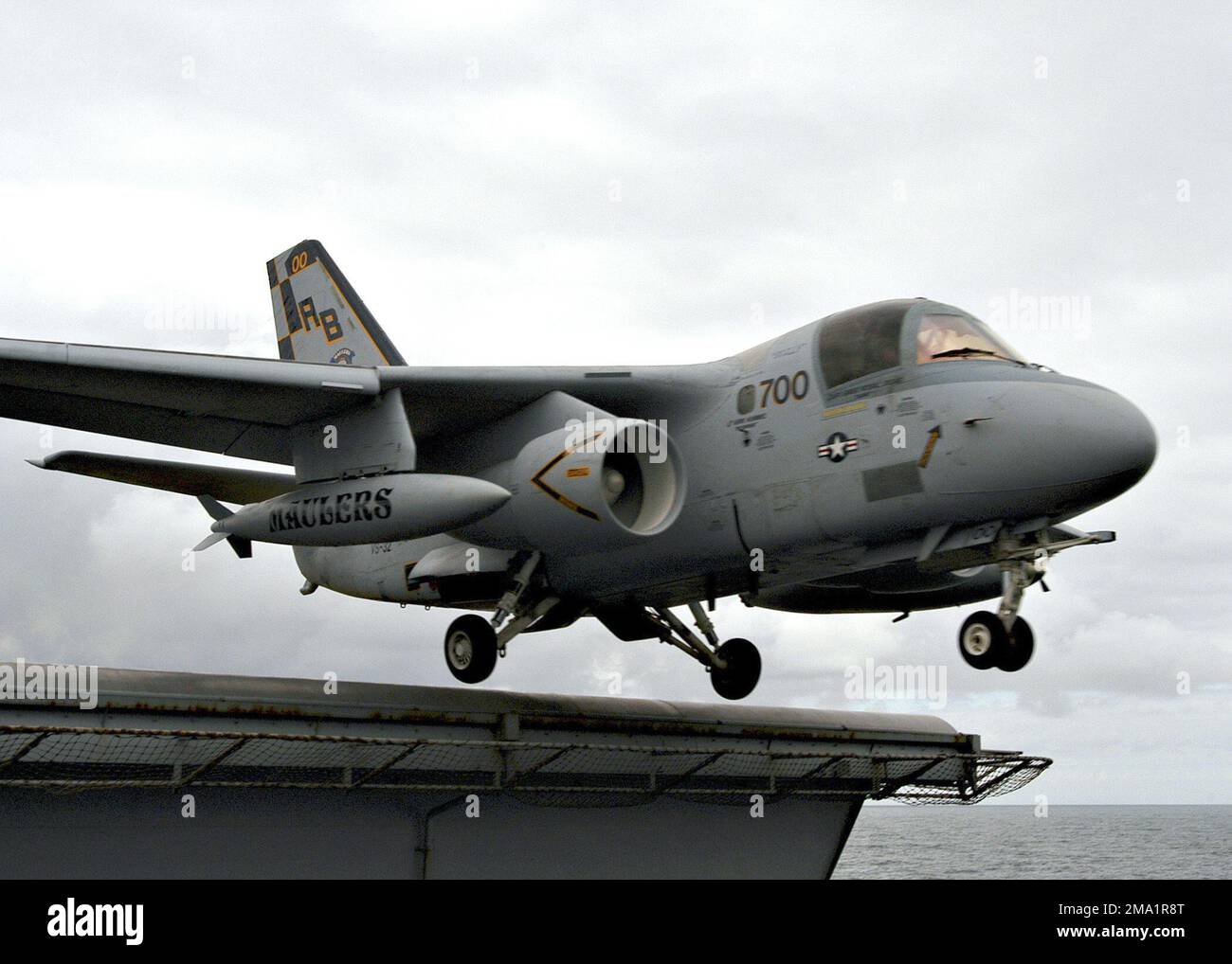 040621-N-6293B-019. Subject Operation/Series: SUMMER PULSE Base: USS ...