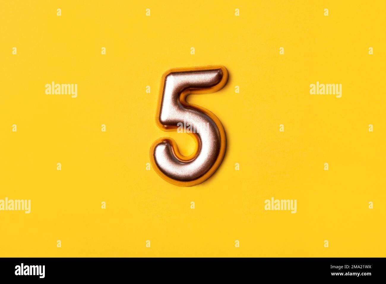 Golden number five hi-res stock photography and images - Alamy