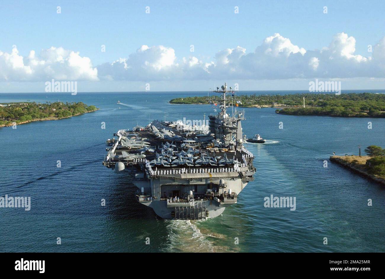 040706-N-5923E-041. [Complete] Scene Caption: Stern on view of the US ...