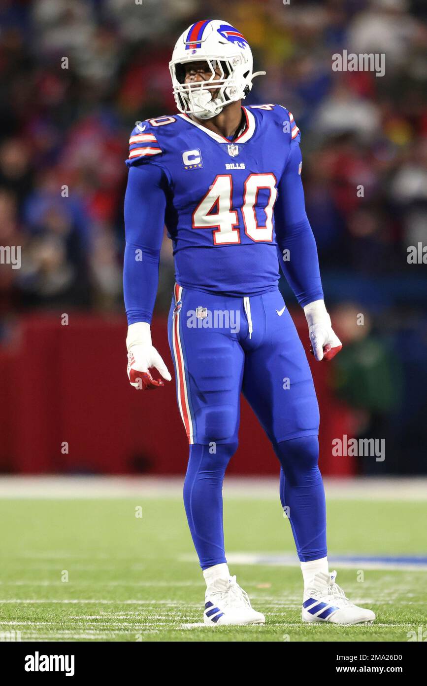 Buffalo Bills linebacker Von Miller (40) lines up during an NFL ...