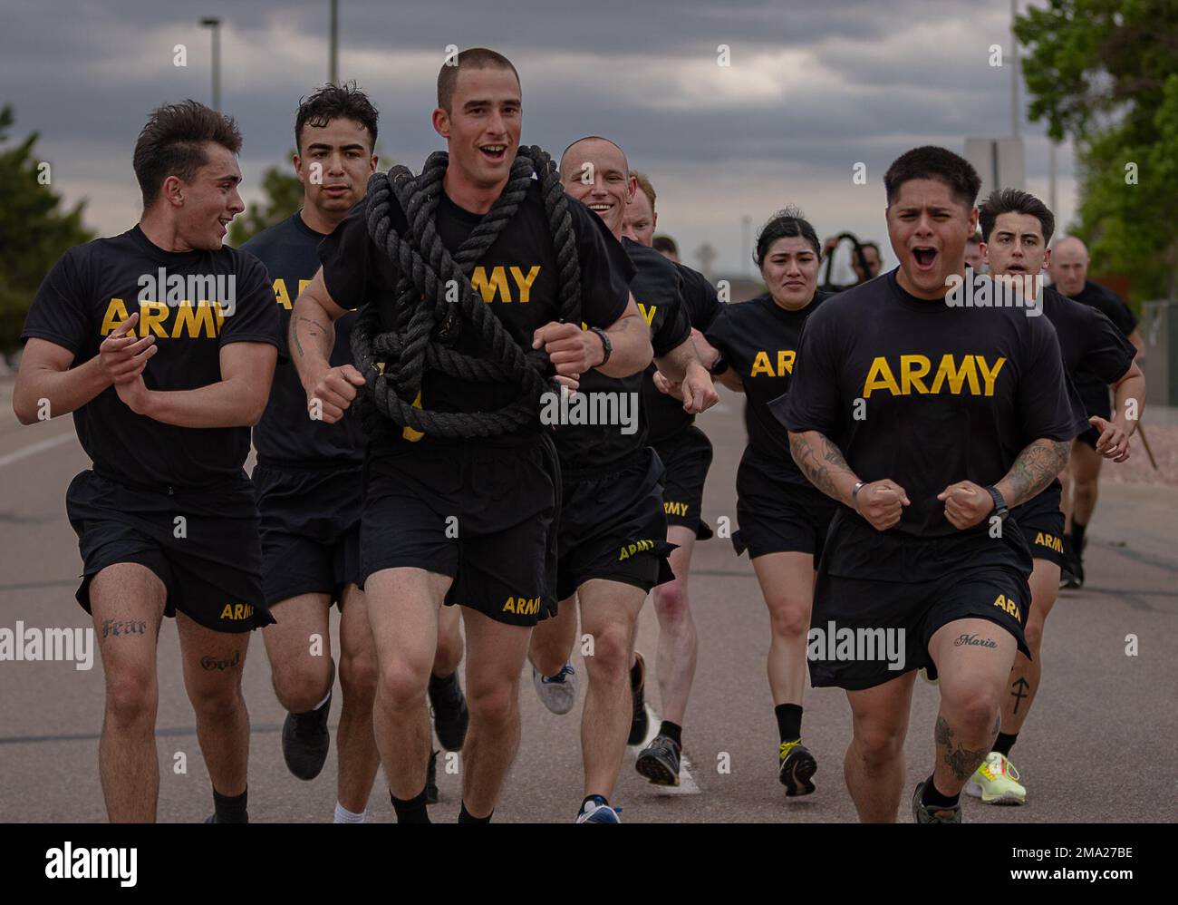 Ivy Soldiers assigned to the 4th Infantry Division uplift their spirit ...