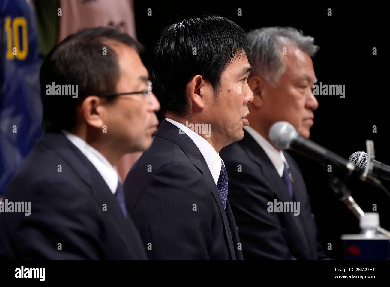 Japan national team head coach Hajime Moriyasu, center, Japan Football ...