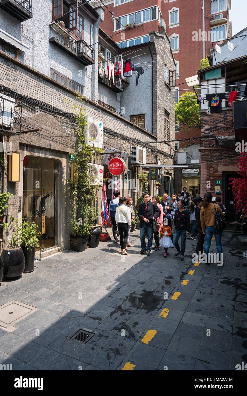 Inside tianzifang hi-res stock photography and images - Alamy