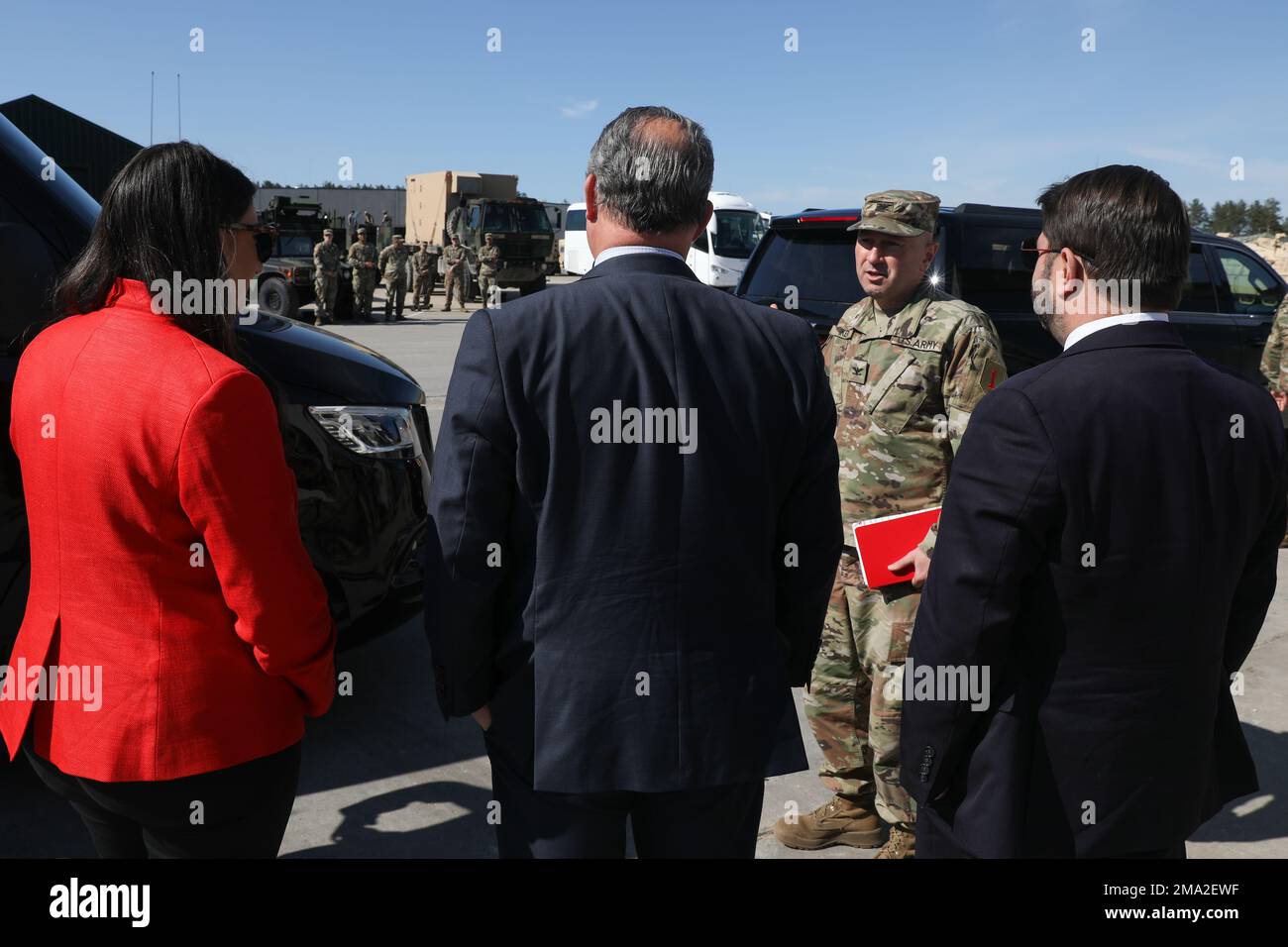 Static artillery display hi-res stock photography and images - Alamy