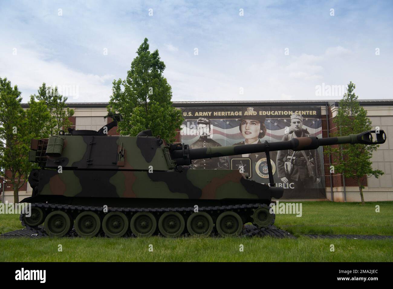 220523-A-FV109-0133 CARLISLE, Pa. Employees from Letterkenny Army Depot ...